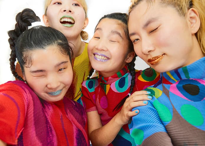 CHAI, Mdou Moctar, Iron & Wine episode of The Sampler | RNZ