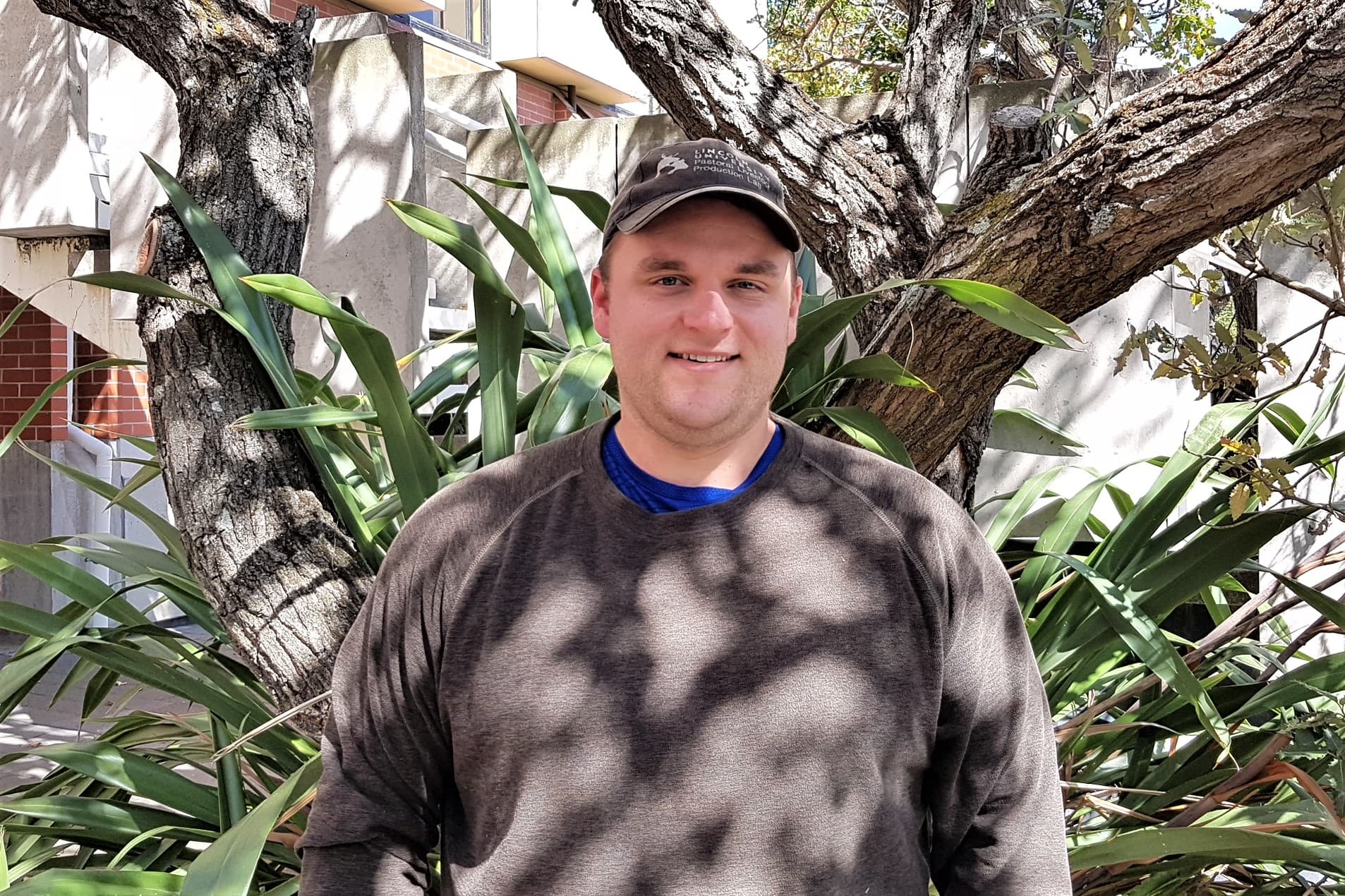 The 90s File - Matt Beck episode of Country Life | RNZ